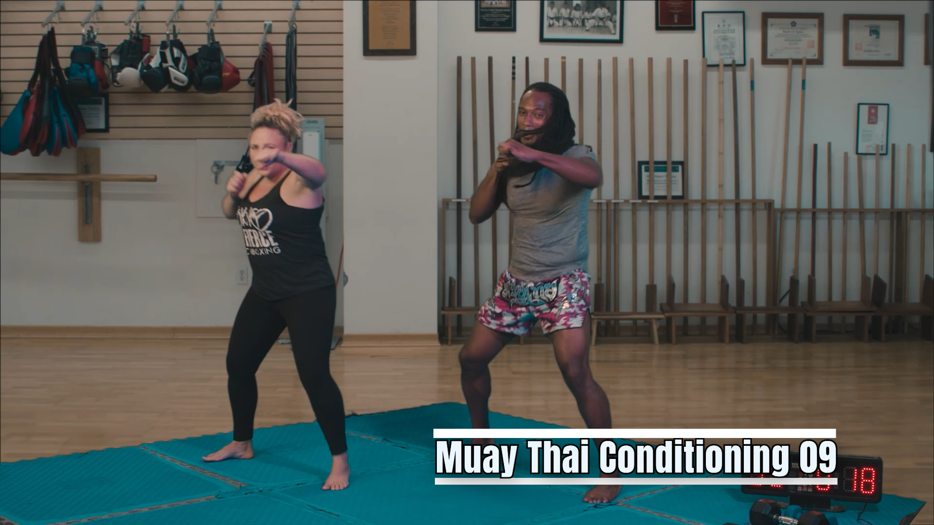 Full Body/ Muay Thai Conditioning 09 – Foxy & Fierce Kickboxing Bootcamp